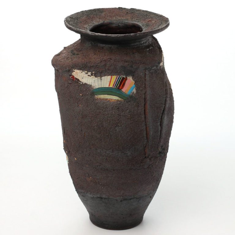 Robin Welch - stoneware vessel - Online Ceramics