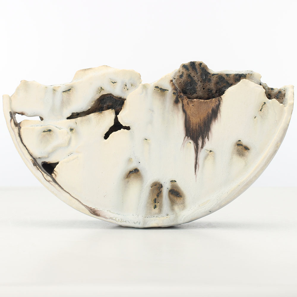 Half moon vessel - Online Ceramics
